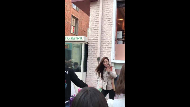 [FANCAM] 170422 Hyomin @ Secret Garden Flea Market in Dore Dore Store ...